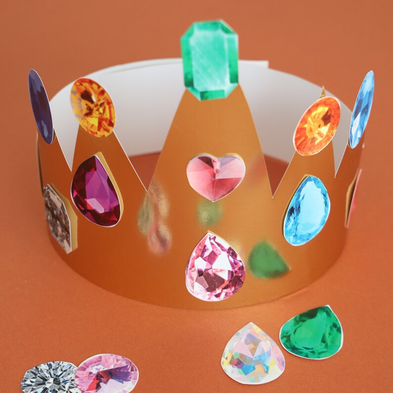 Diamond Crown, Crown Royal, Diamond Tiara, Queen Crown, Royal Crown ...