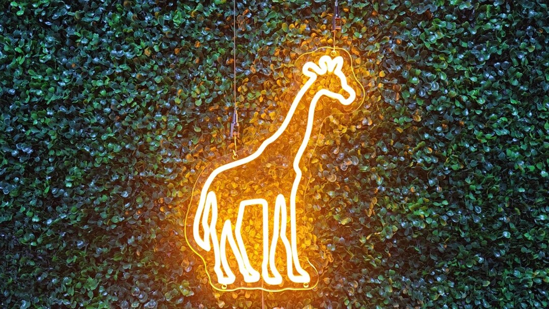 Giraffe Neon Sign, Giraffe LED Light, Giraffe Wall Decor, Safari Animal ...