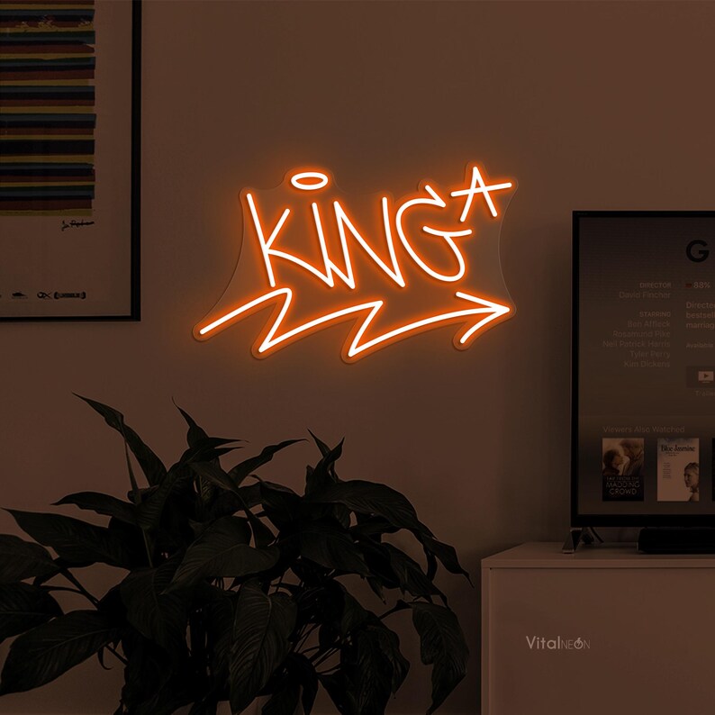 King LED Neon Sign, Boy's Bedroom Decor, Birthday Party Light - Etsy