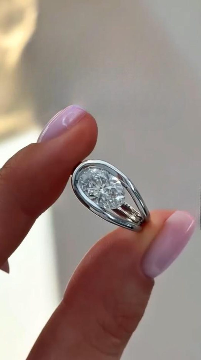 2.0 CT Lab-grown Certified Oval Cut Diamond, Lasso Engagement Oval ...