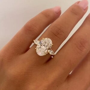 4.0 CT Oval Cut Moissanite Engagement Ring, Three Stone Ring, Side Pear ...