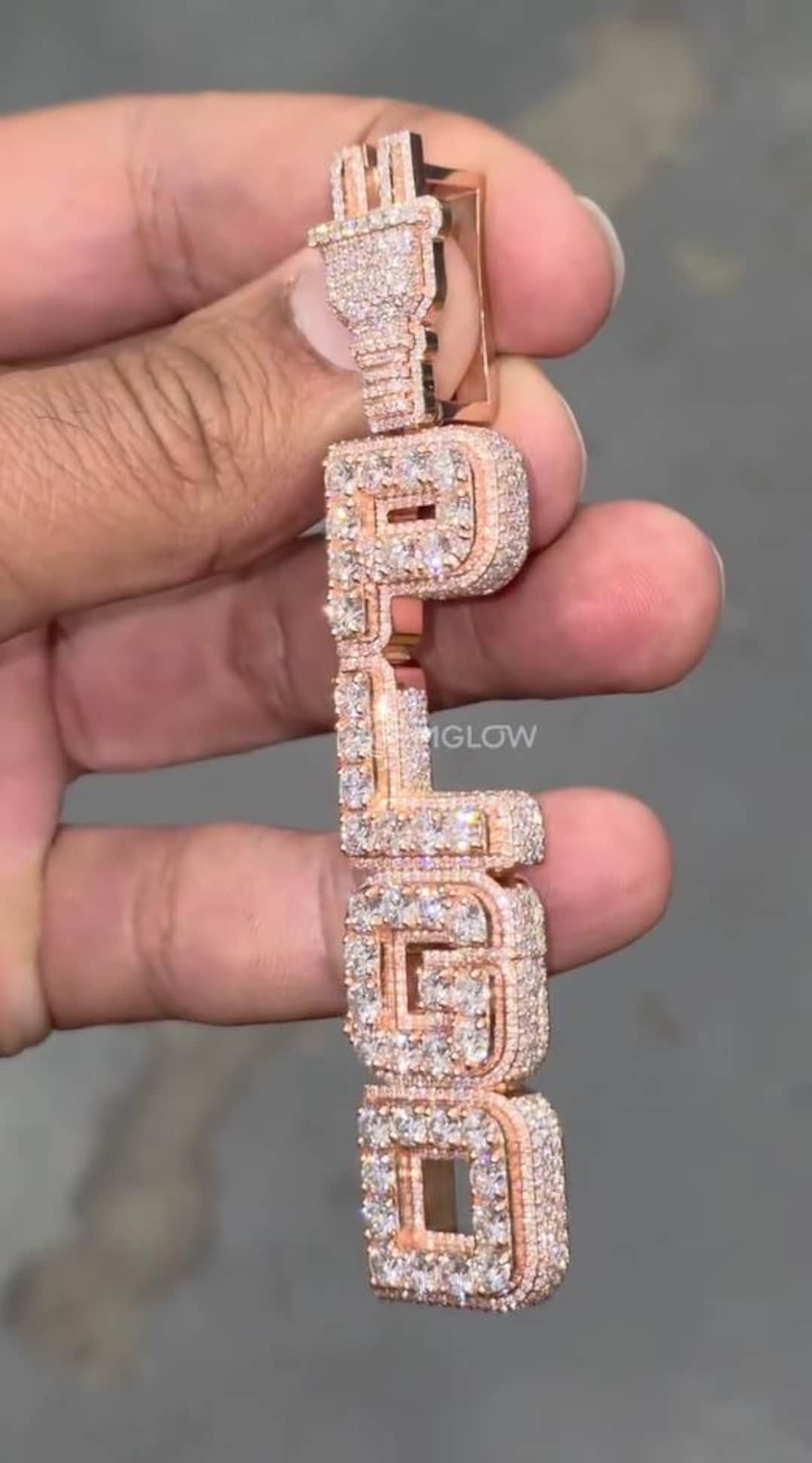 Iced Out Vertical Letter Pendant, Moissanite Diamond Name Pendant, 4 ...