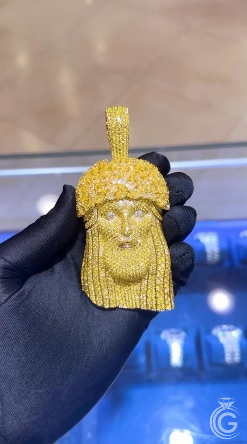 Iced Out Jesus Face Pendant | Icy Diamond Jesus Face Necklace | Bling ...