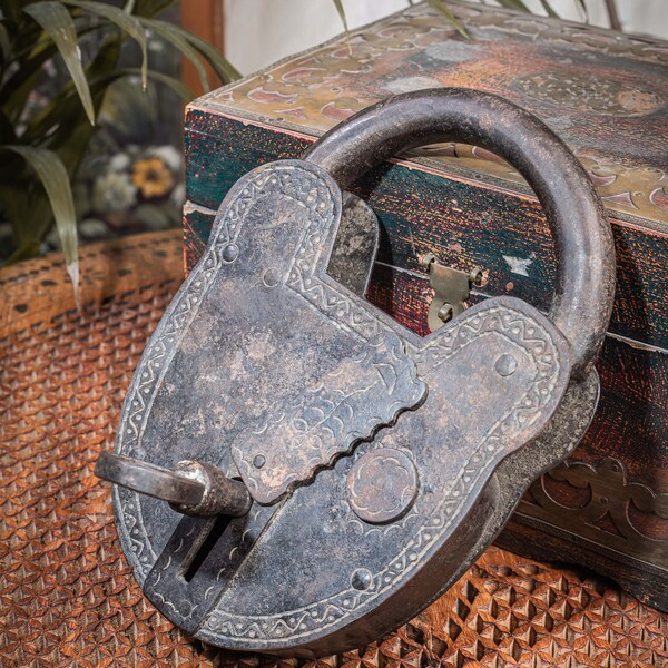 Vintage Lock and Key - Etsy