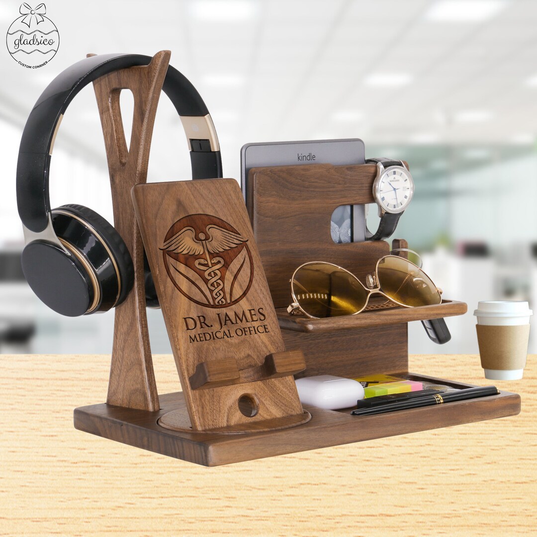 Thank You Gift for Doctor Men Personalized Docking Station-doctor Gift ...