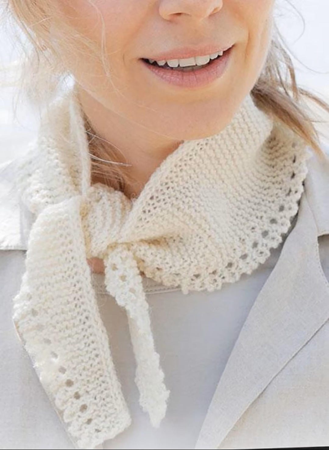 Easy Womans Miss Marple Lace Edge Garter Stitch Scarf- Knitted in 4 Ply ...