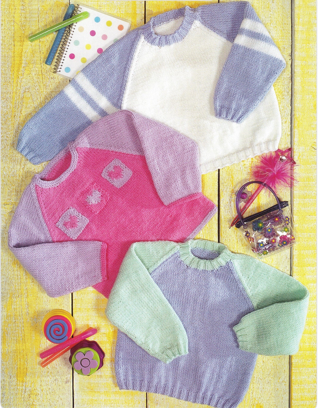 Easy Knit Child's Toddlers Plain & Heart Patches Jumpers -knitting ...