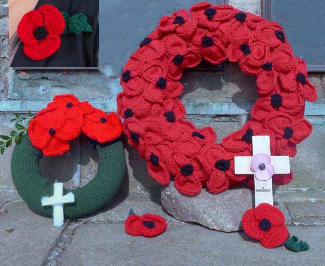 Poppy Wreaths to Knit in Dk/8ply Light Worsted Wool- Remembrance ...