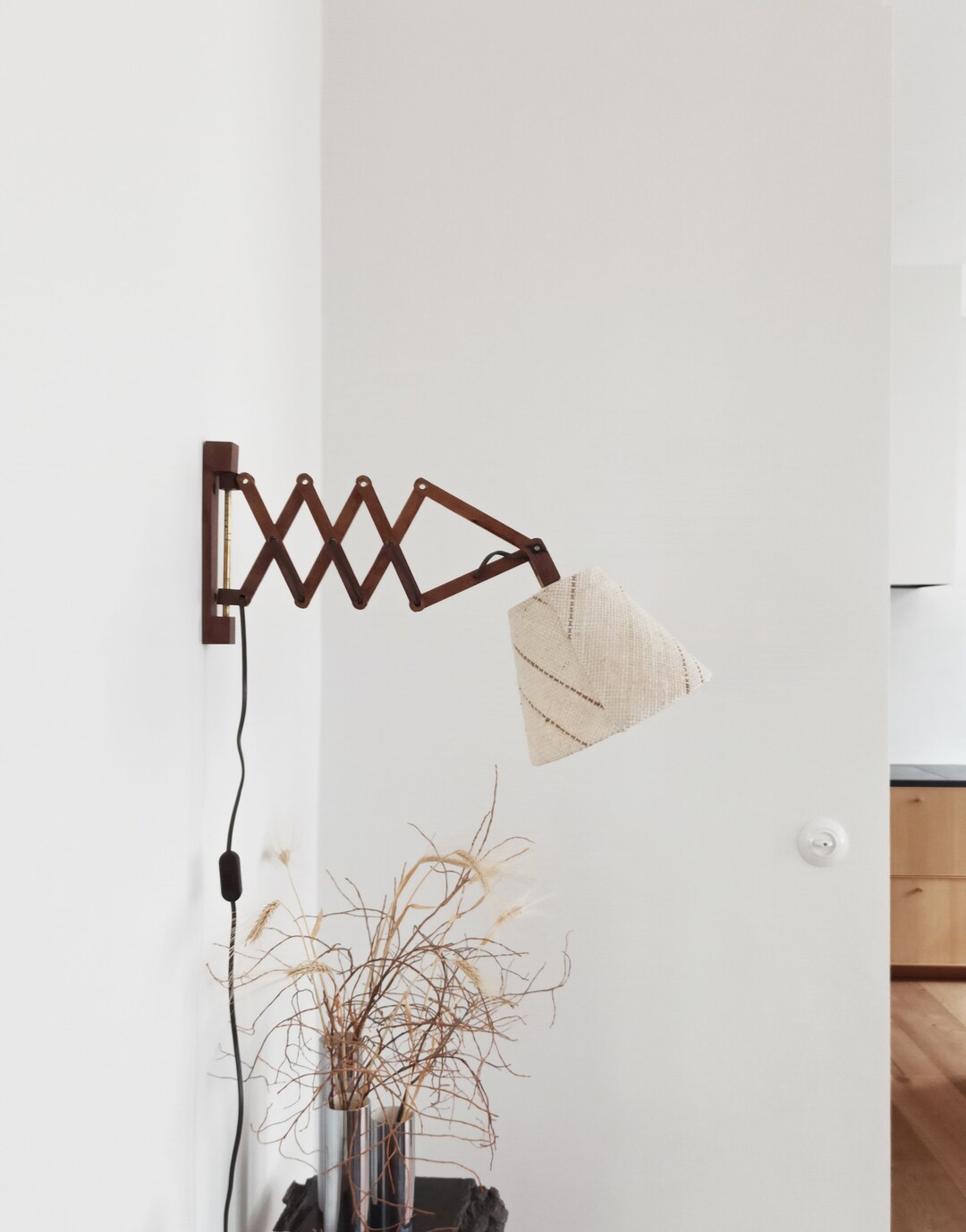 Mid-century Scheren-wandlampe Mit Sisal Schirm Made in Denmark - Etsy