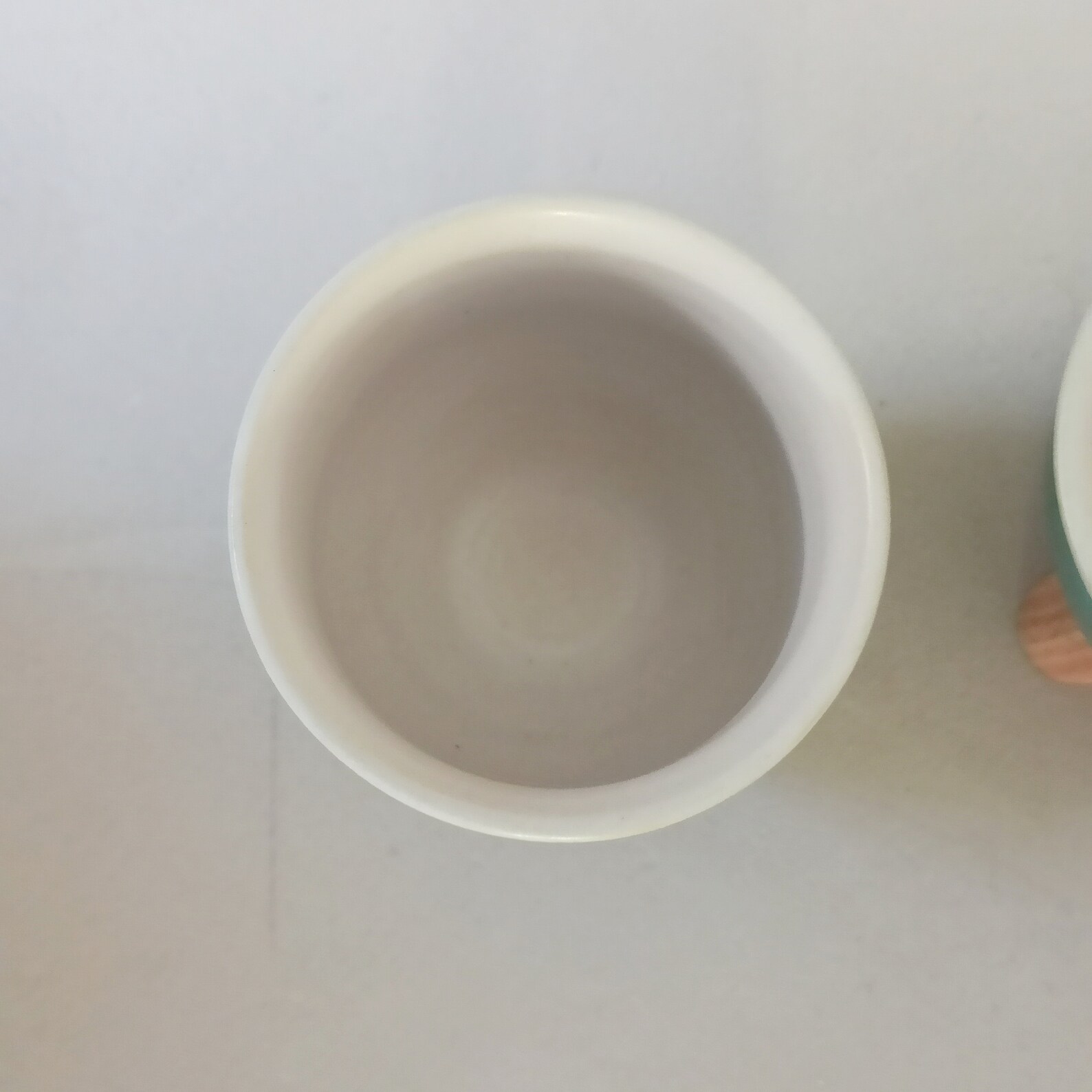 Vintage Memphis Style Tri-leg Cups Set of 4 Contemporary Artistic Cups ...