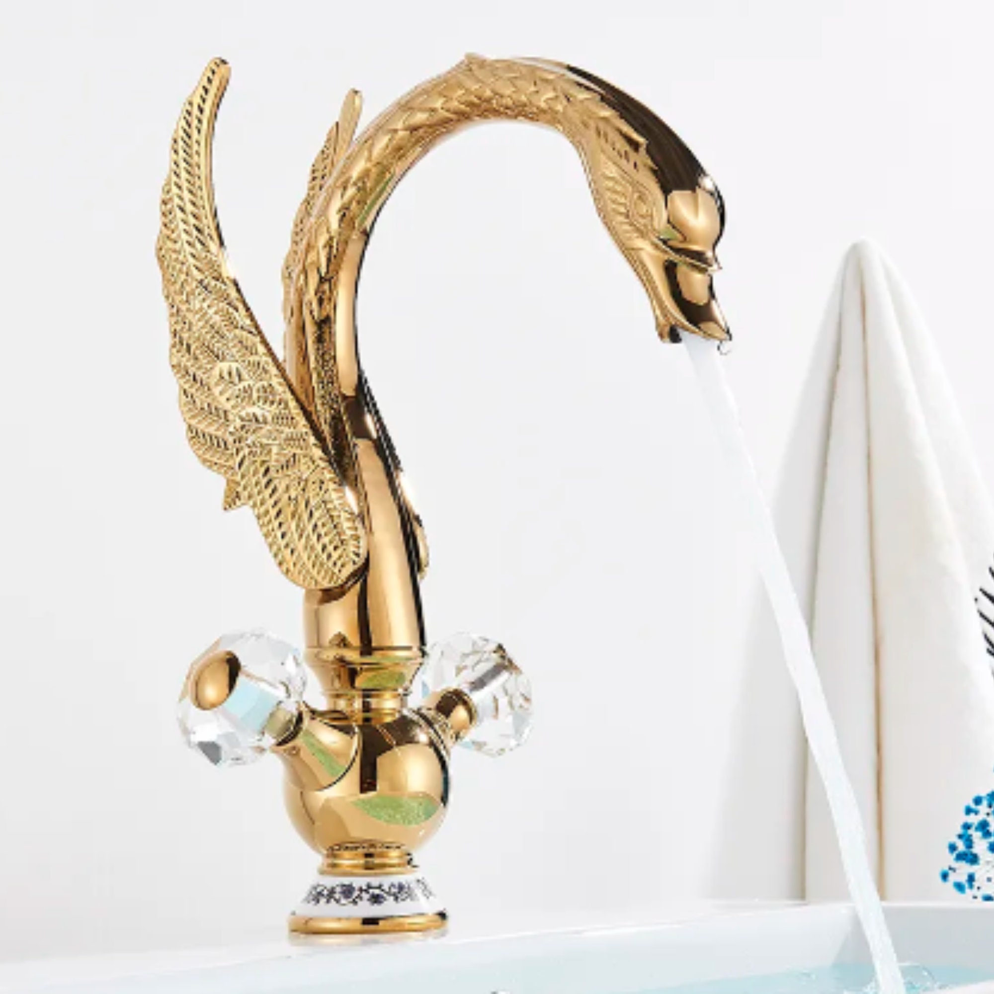 Golden Bird Basin Faucet Swan Shape Nordic Luxury Style Hot and Cold ...