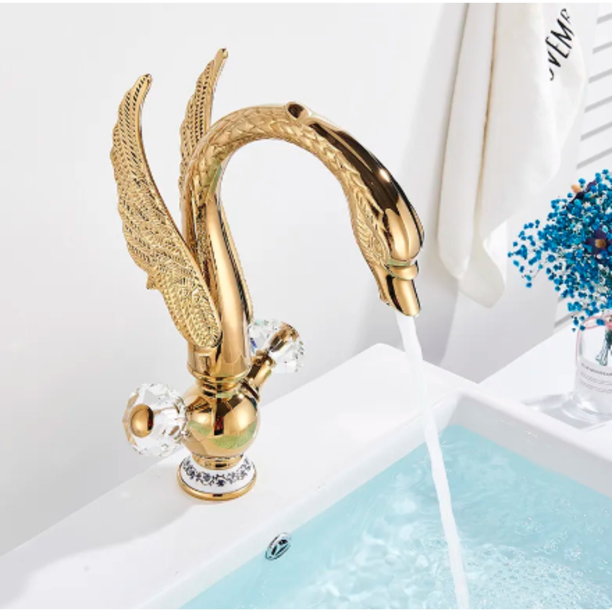 Golden Bird Basin Faucet Swan Shape Nordic Luxury Style Hot and Cold ...