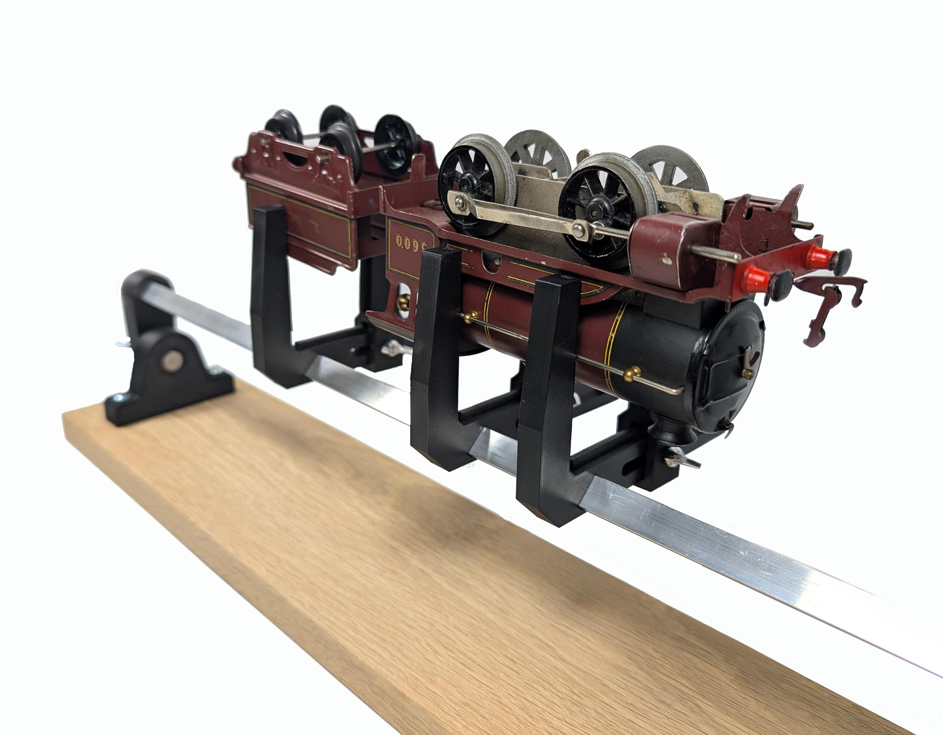 O Gauge Model Train Servicing and Repair Stand, Cradle for Locomotives ...