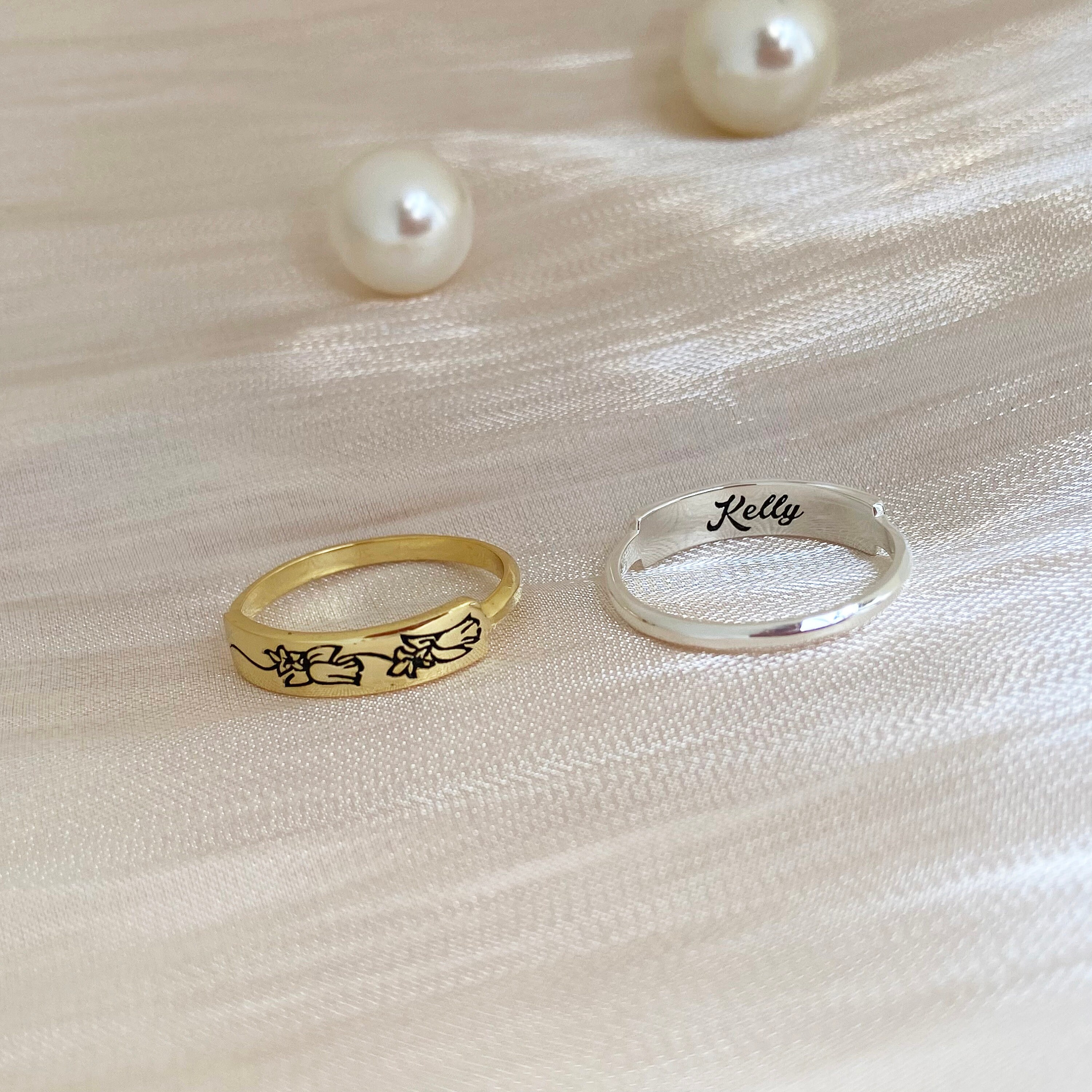 Birth Flower Ring, Dainty Engraved Flower Ring, Floral Signet Ring ...