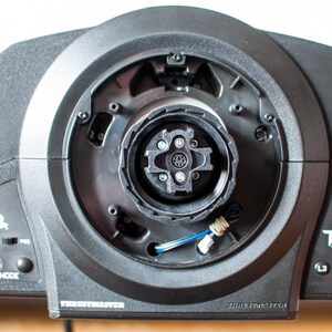Thrustmaster Dashboard Phone Mount T3000 DIY Kit, Phone Holder for ...