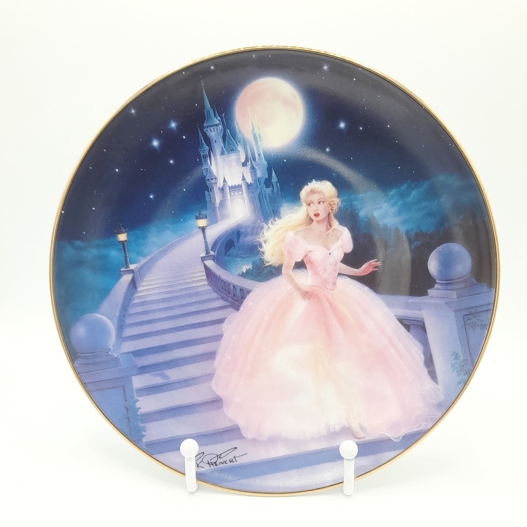 Collectors Vintage Cinderella Plate 1990 S The Magic Of Cinderella