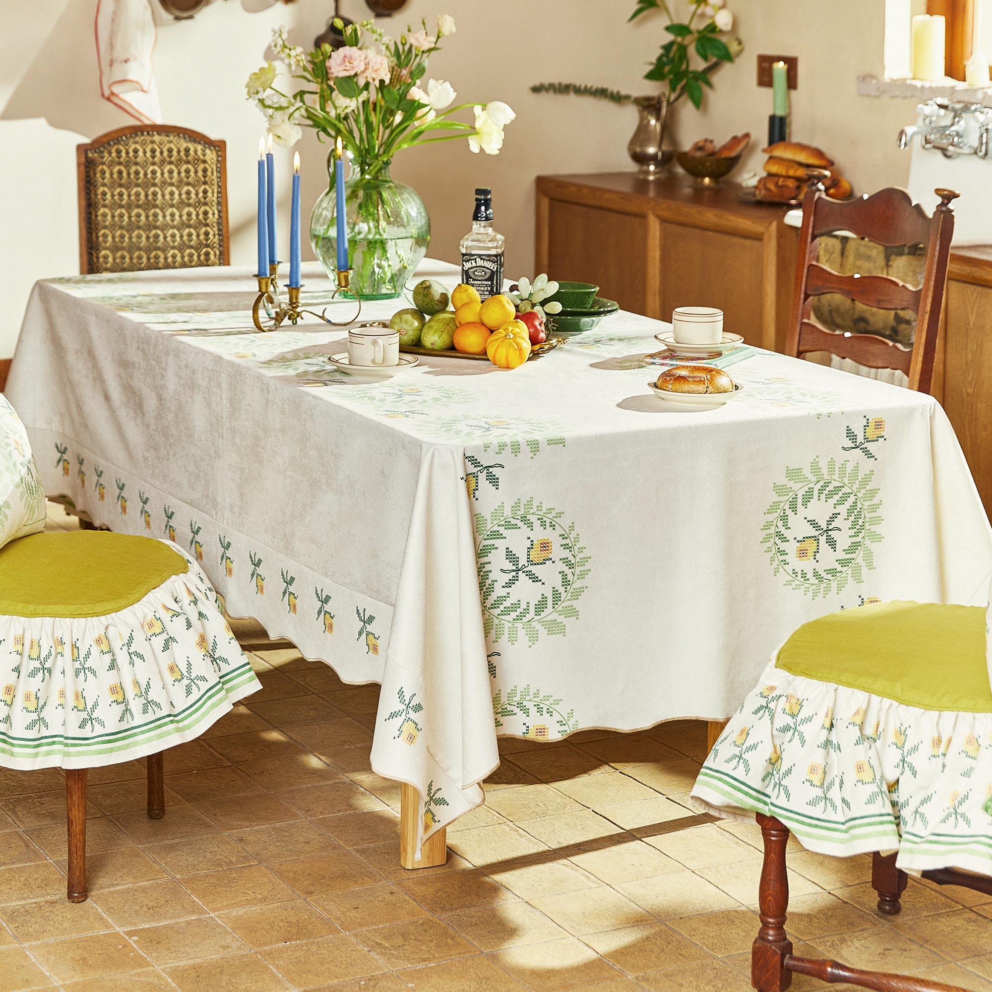 Floral Pattern Farmhouse Style Tablecloth Waterproof Table Cover for ...