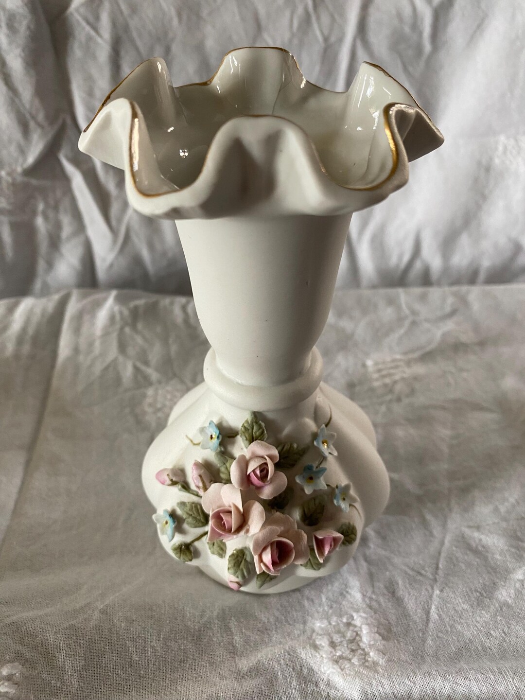 Vintage Lefton China Vase, Floral Appliqué, Gold Trim, Hand Painted - Etsy
