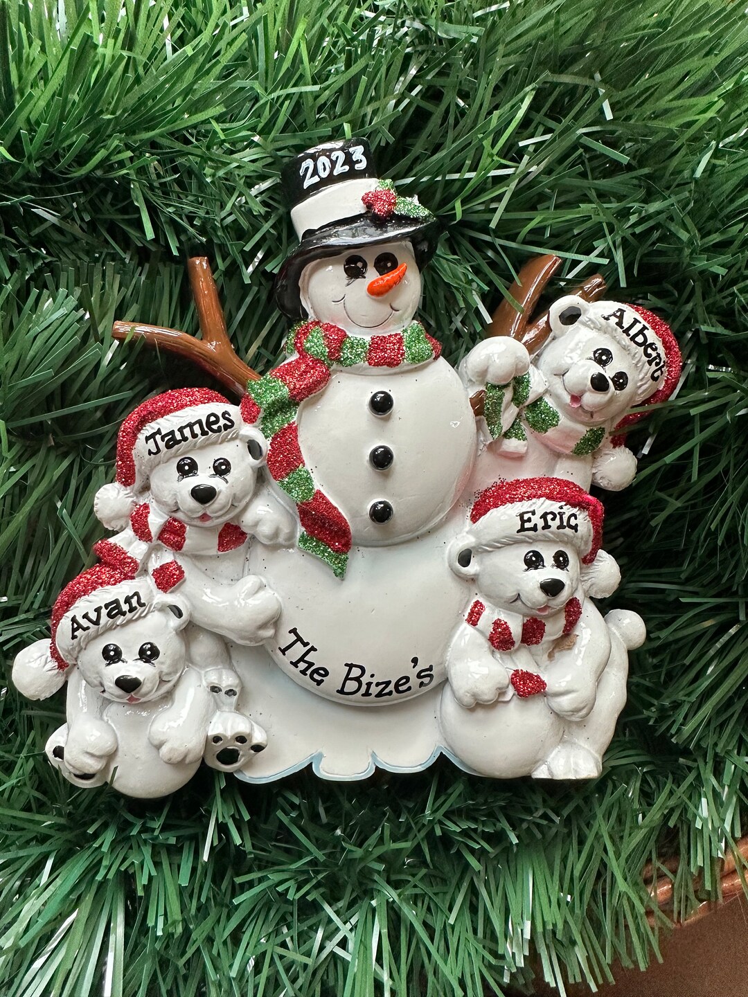 4 Polar Bears Building a Snowman Family of Four - Personalized Table ...