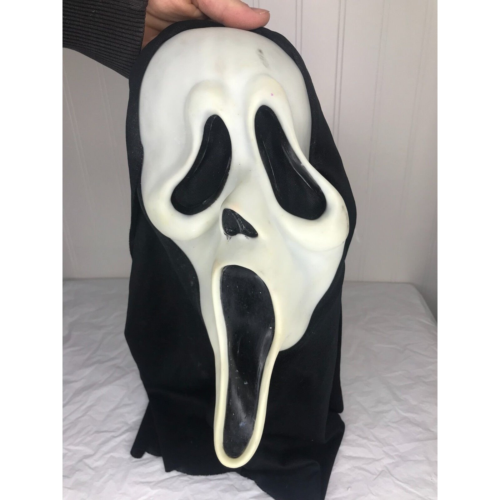 Ghostface Scream Mask Vintage Fun World Div Easter Unlimited Glows in ...