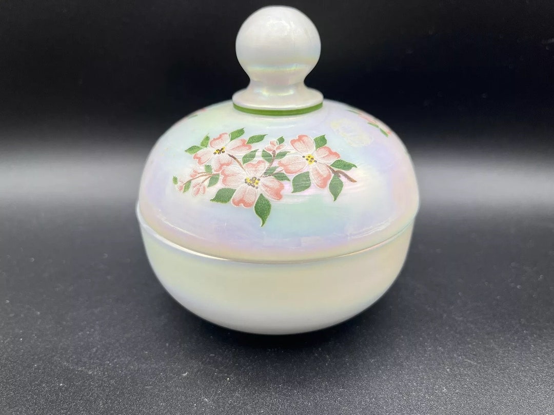Vintage Federal Carnival Iridescent Milk Glass Transfer Flower Powder ...