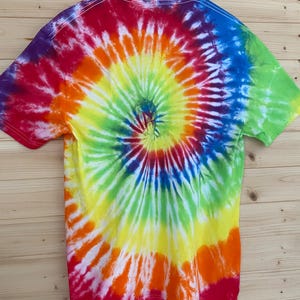 Rainbow Pinwheel Tie Dye Shirt - Vibrant Spiral Unisex T-shirt ...