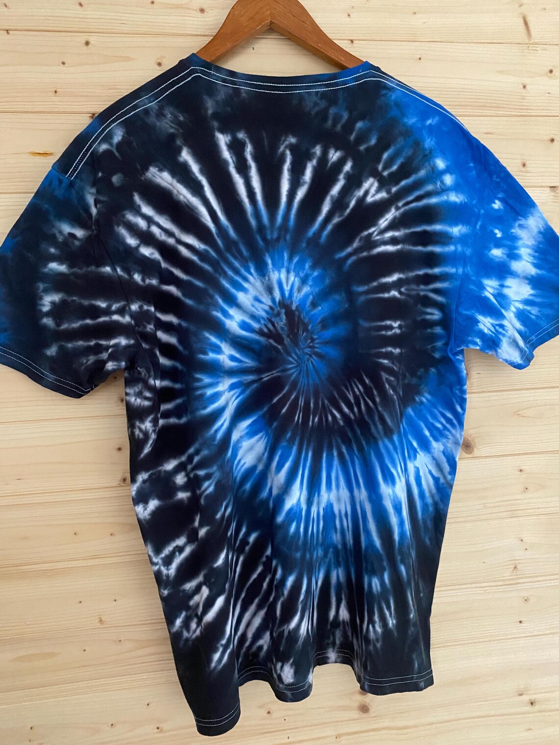 Duke Blast Spiral Tie Dye T-shirt – Handmade Blue Black White Design ...