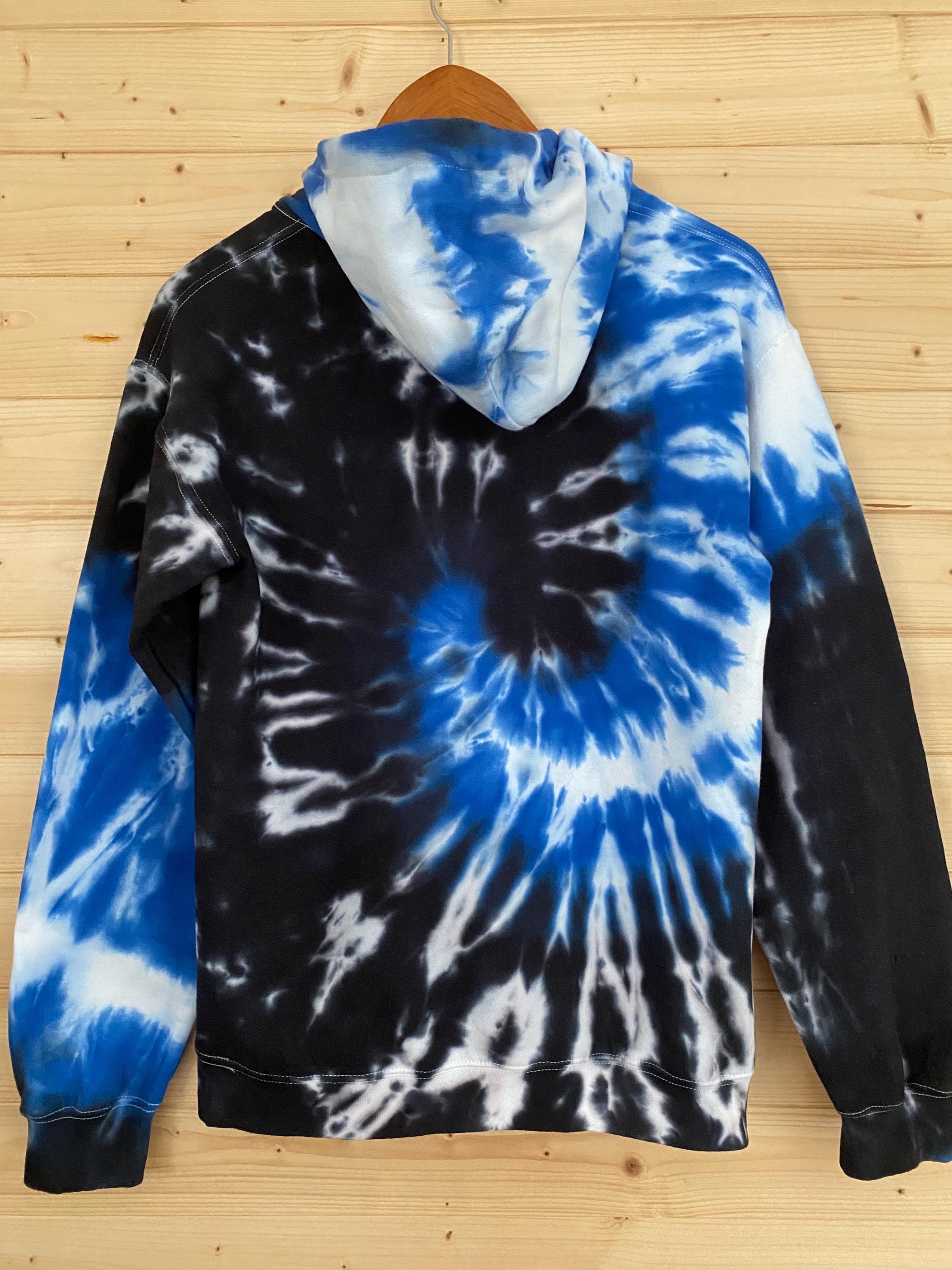 Duke Blast Spiral Tie Dye T-shirt – Handmade Blue Black White Design ...