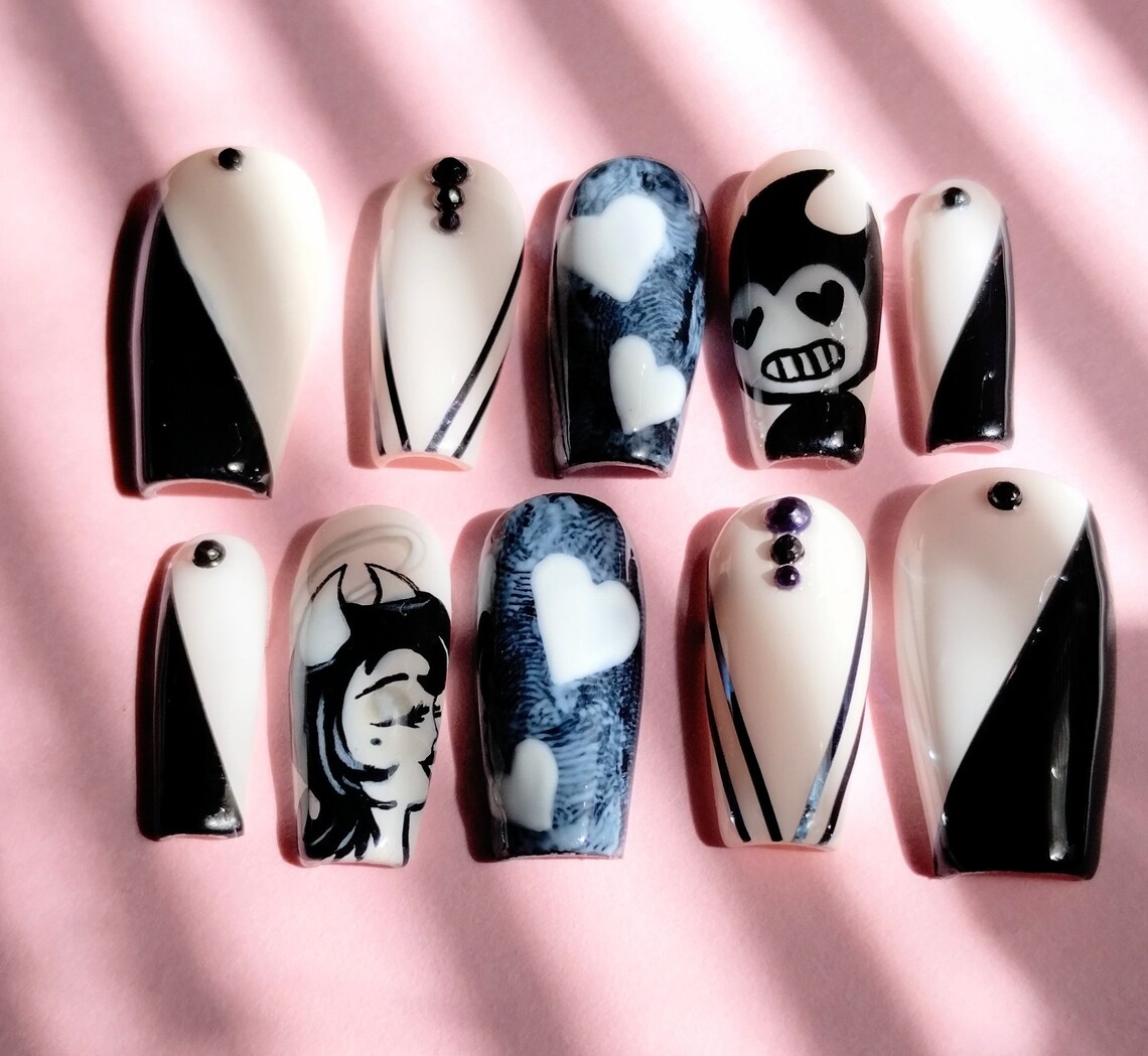 Bendy Anime Nails - Etsy