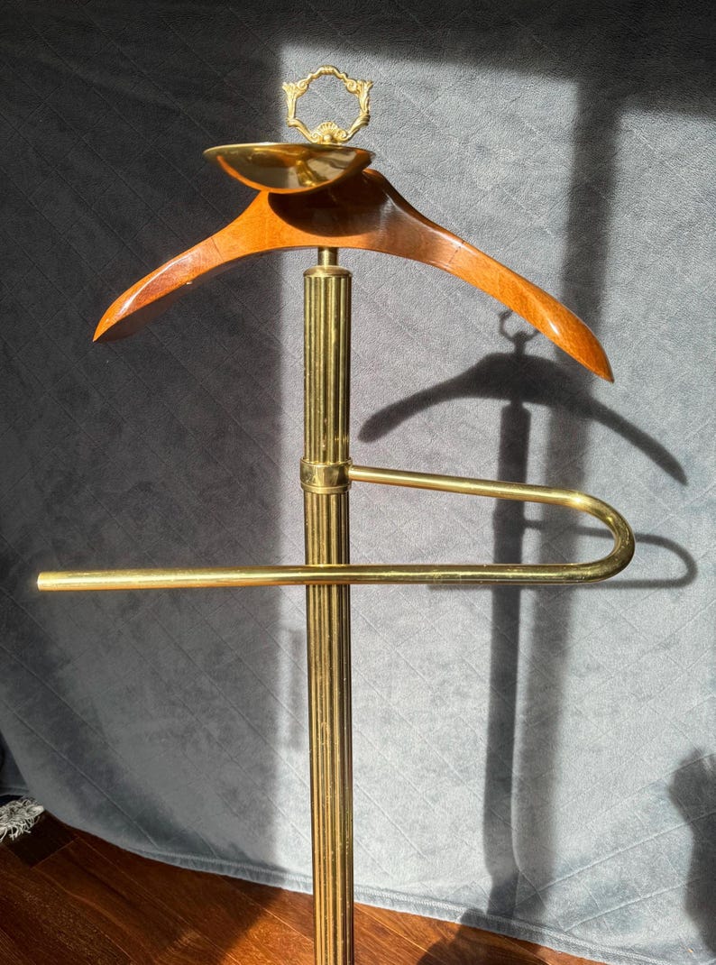 Vintage Brass Valet Stand With Lion Head Legs - Gentleman's Butler - Etsy