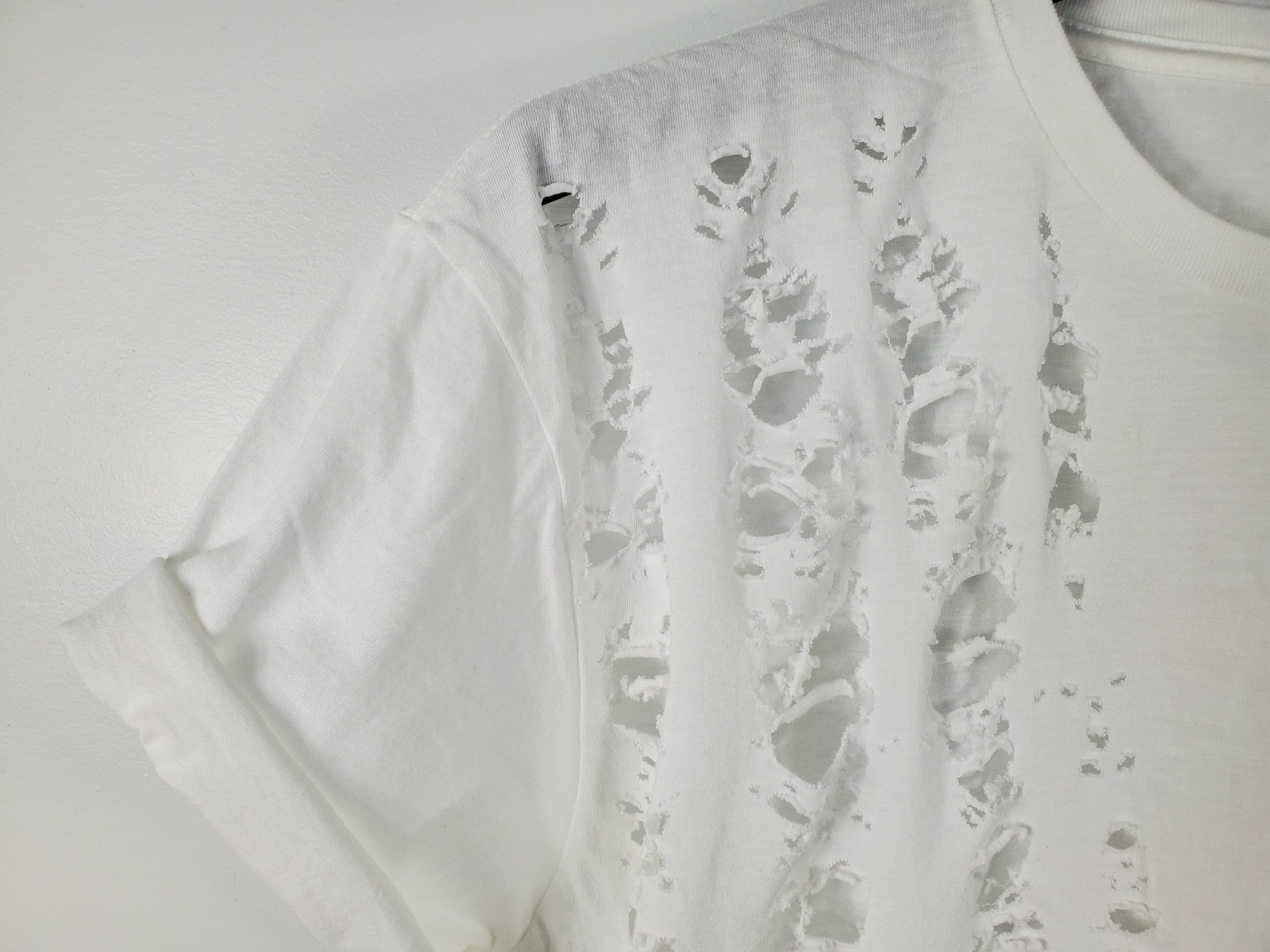 Distressed T-shirt, Trendy Ripped Vintage Look Shirt, Distressed Top ...