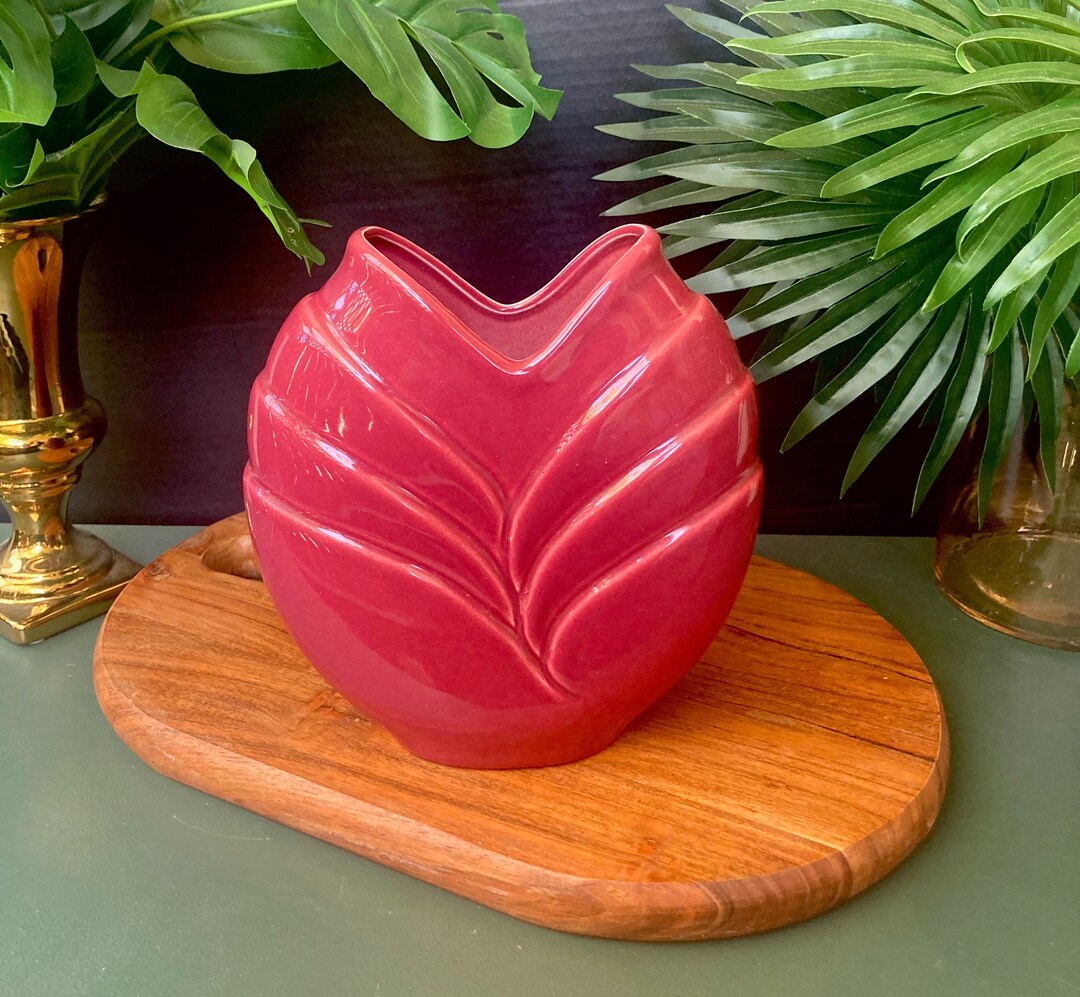 Vintage 1980s Deep Red Raspberry Art Deco Revival Tulip Shaped Accent ...