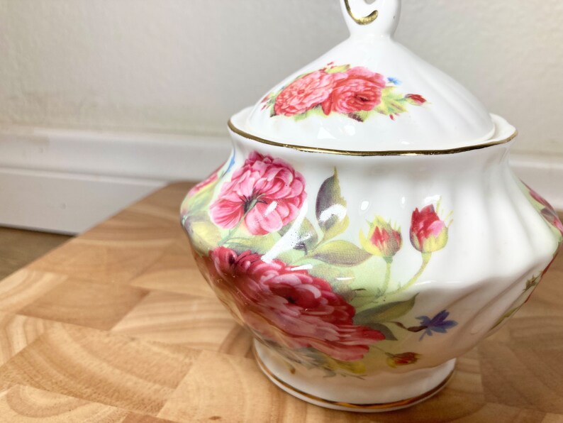 Vintage Grace’s Bone China Sandra Rose Sugar Pot With Lid for Tea ...