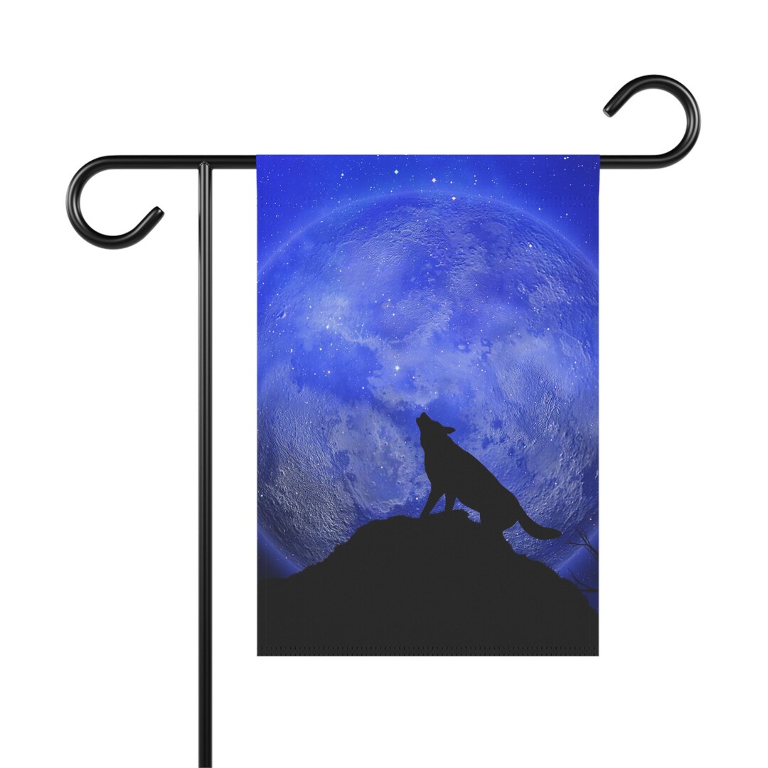 Garden & House Banner Howling Wolf - Etsy