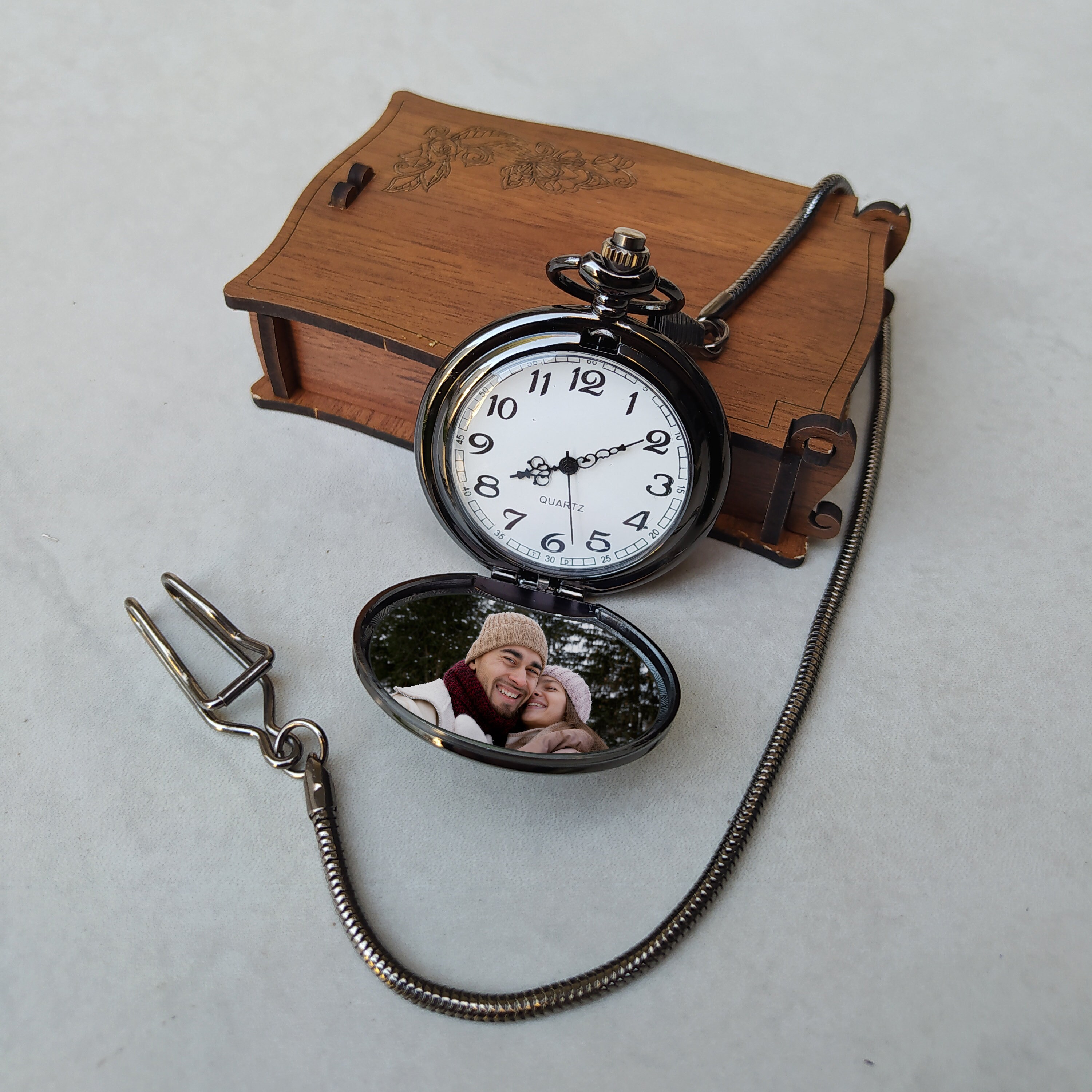 Photo Pocket Watch With Custom Message , Custom Gift for Special Day ...
