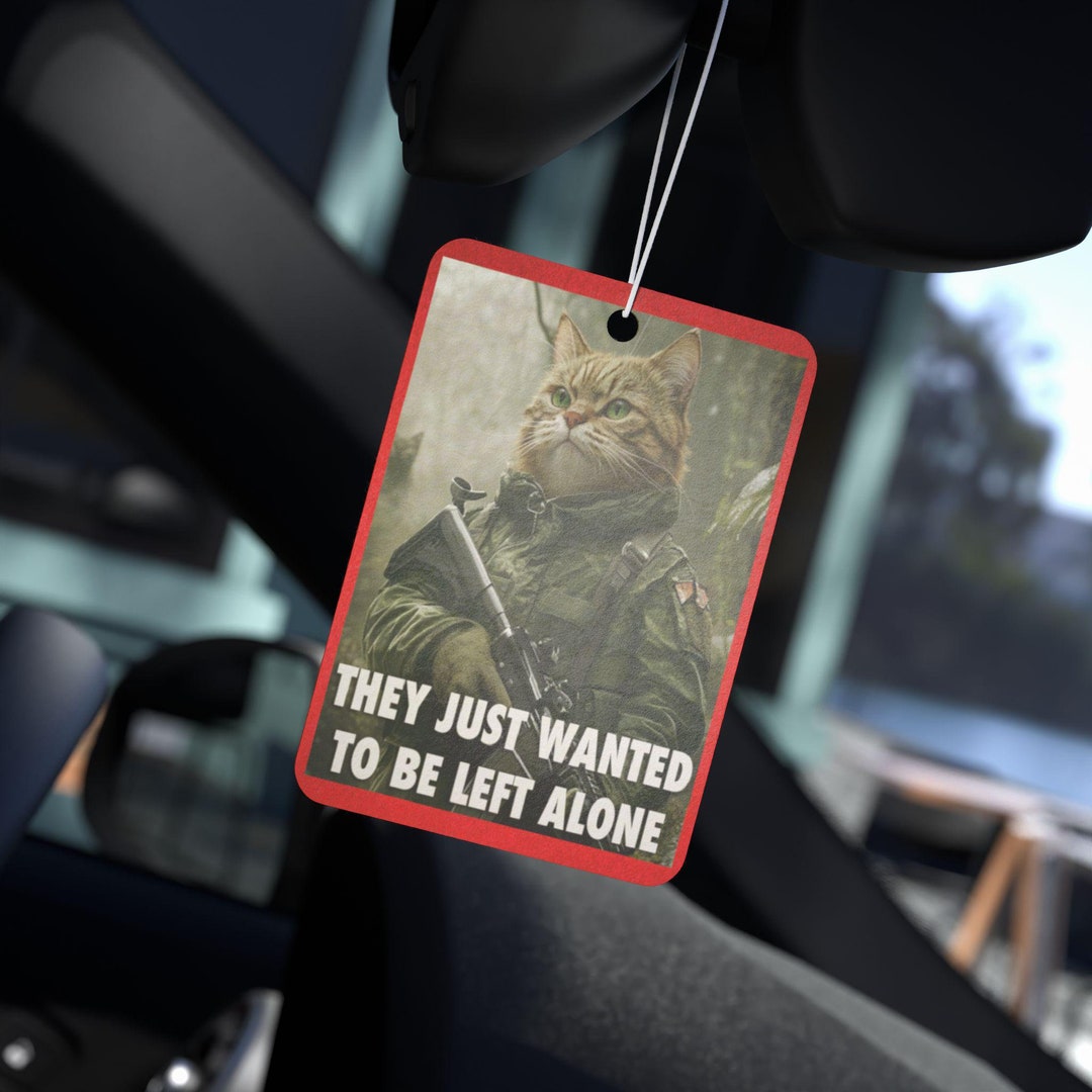 VOTE Trump 2024 Duck Kitten JD Vance Cat Meme Ladies Springfield OH Air ...