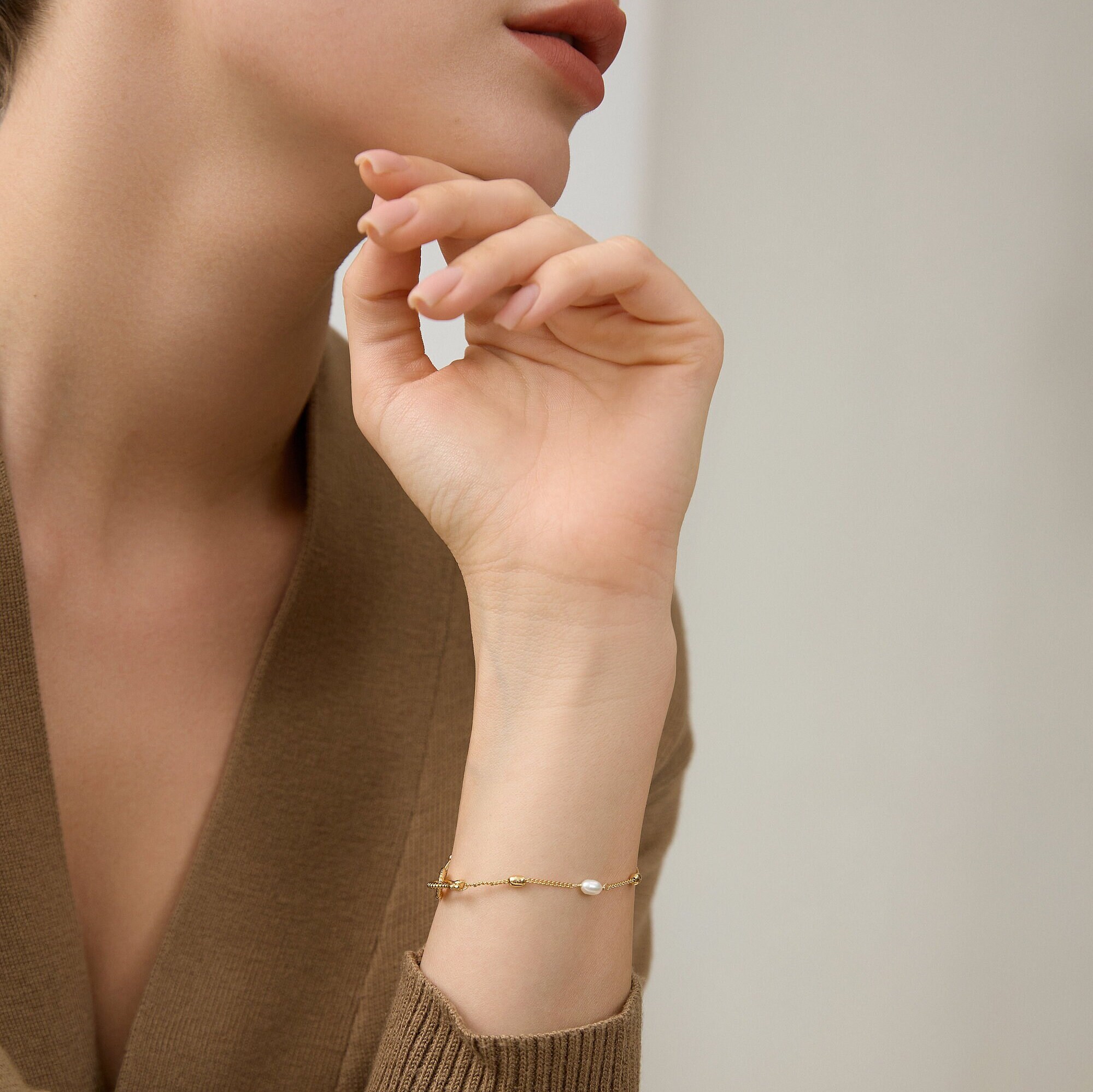 18k Gold Mini Pearl Bracelet Gold Pearl Jewellry - Etsy