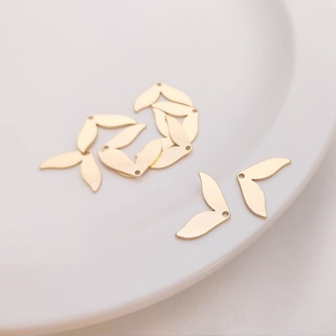 10pcs+14k Real Gold Fishtail Earrings Charm, Tail Fin Necklace Charm ...