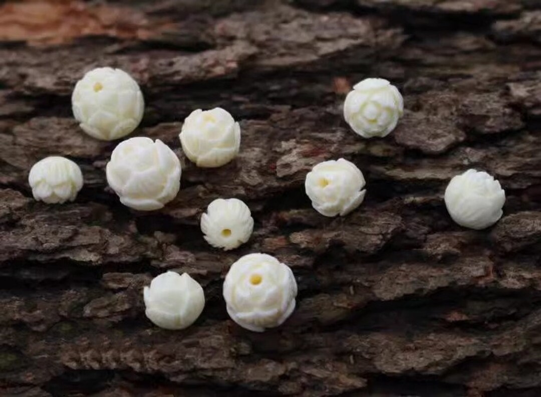 Natural White Shell Powder Die-casting Round Beads With Carved ...