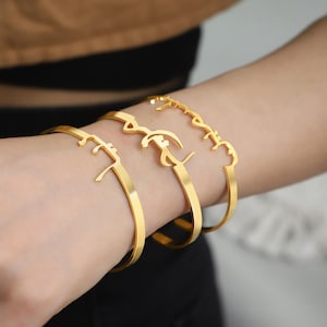 Personalized Arabic Name Bracelet, Custom Arabic Name Cuff Bangle ...