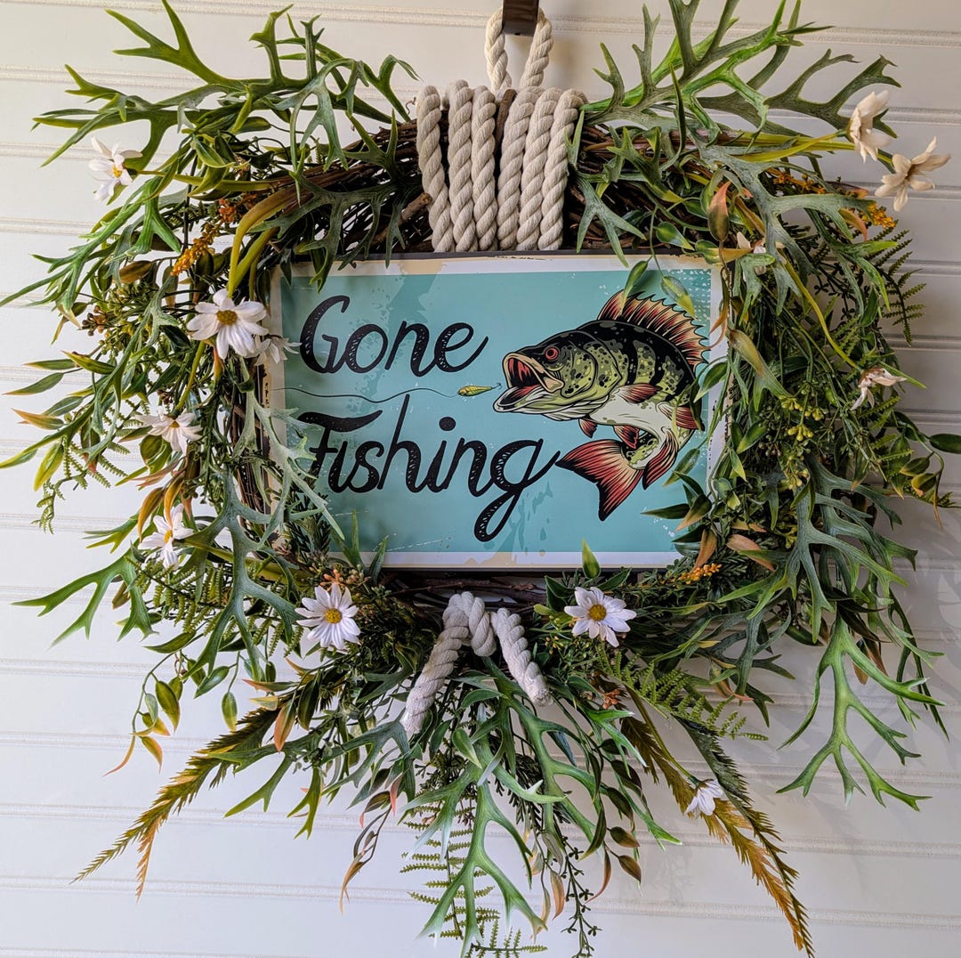 Gone Fishing Year Round Wreath-staghorn Fern Wild Flowers W Rope & Bass ...