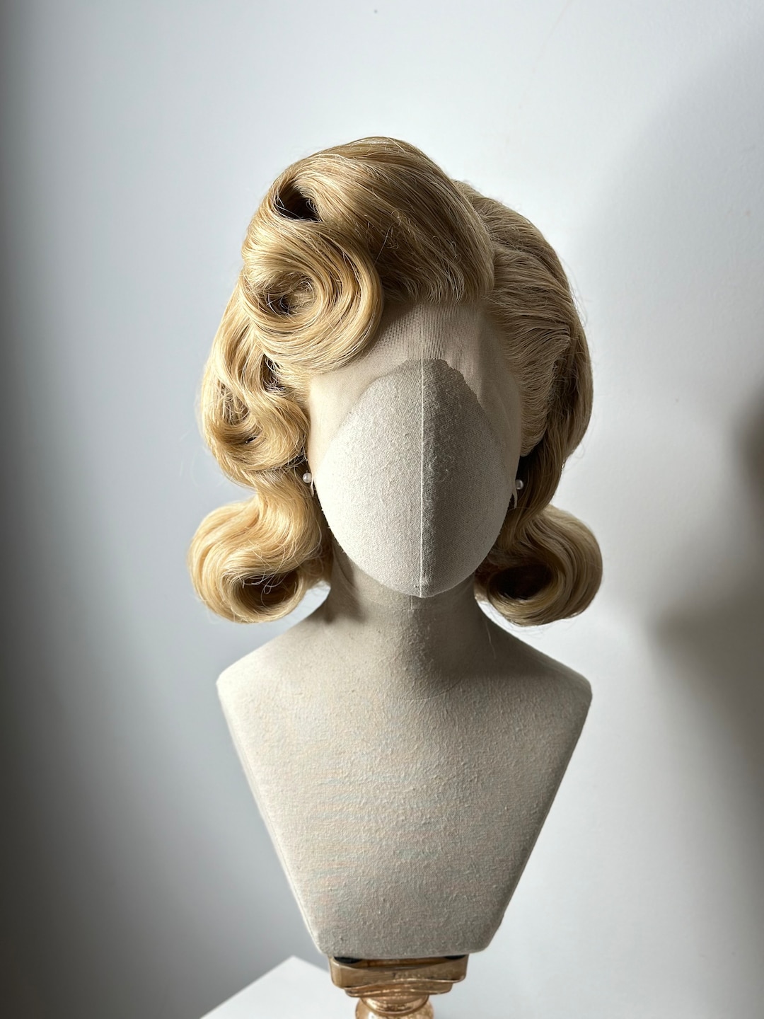 Classy 40s History Wig Natural Blonde - Etsy