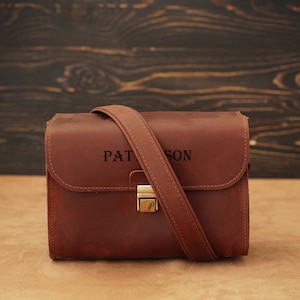 Brown Protect Camera Case With Soft Lining, Leather Camera Shoulder Bag ...