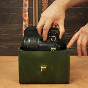 Green Leather Photography Bag, Custom Camera Bag, Engraved Camera Case ...