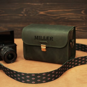 Green Leather Photography Bag, Custom Camera Bag, Engraved Camera Case ...