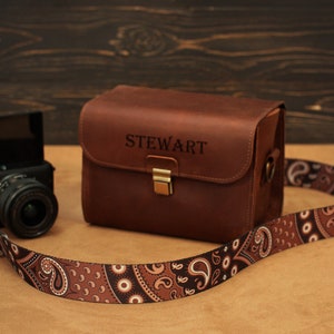 Brown Protect Camera Case With Soft Lining, Leather Camera Shoulder Bag ...