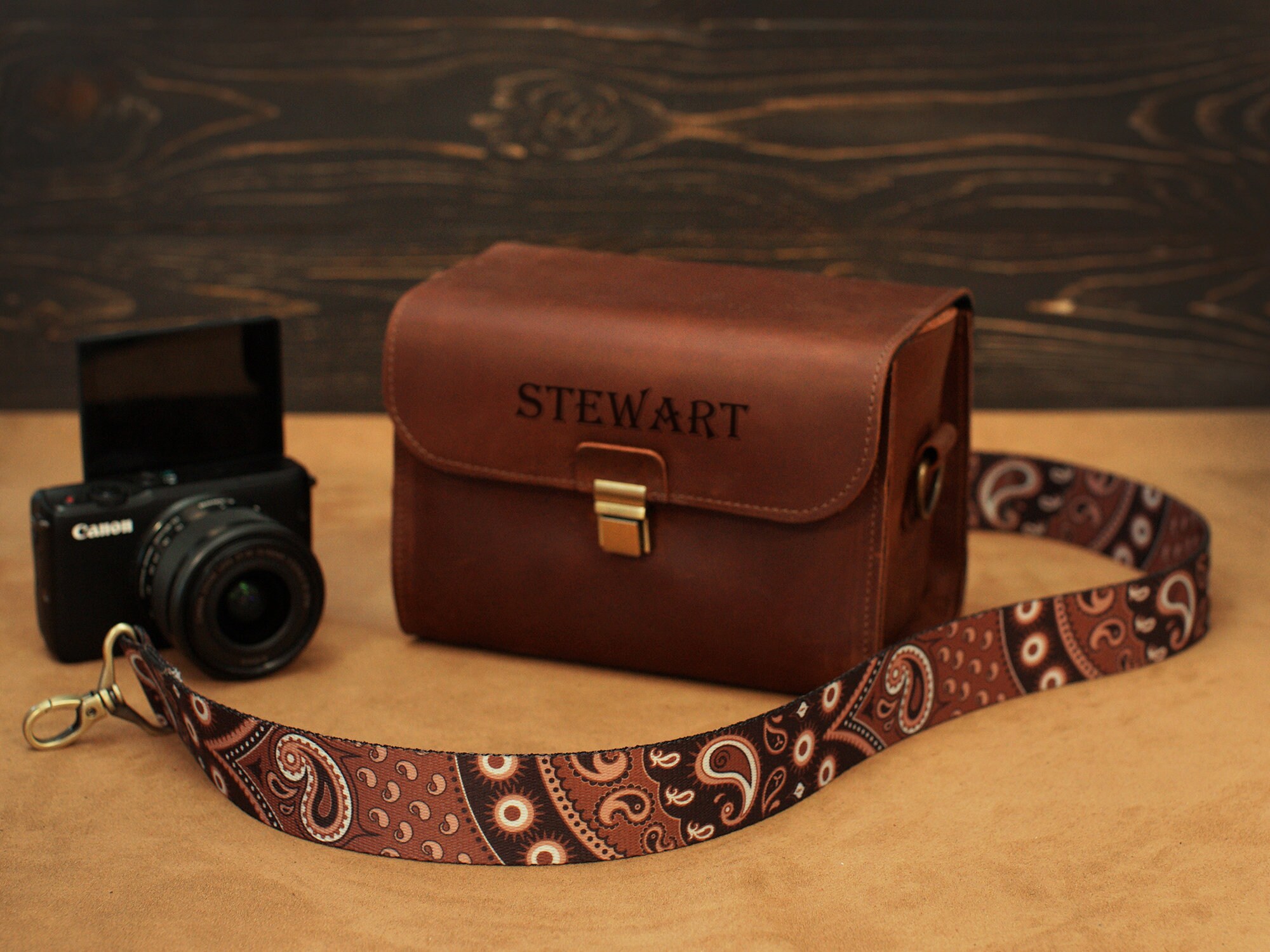 Brown Protect Camera Case With Soft Lining, Leather Camera Shoulder Bag ...