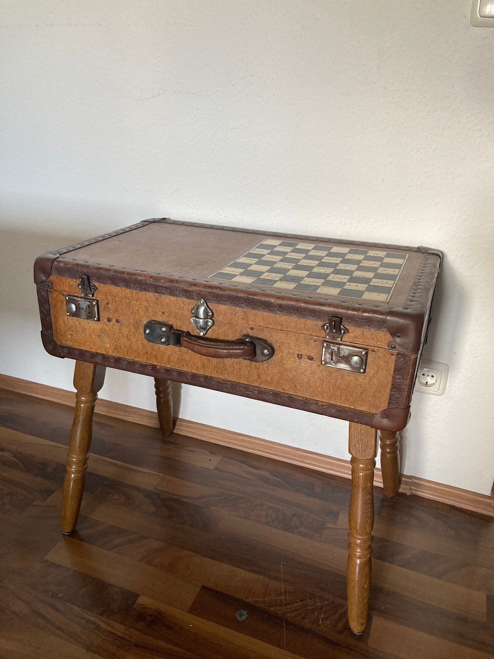 Upcycled Suitcase/table - Etsy