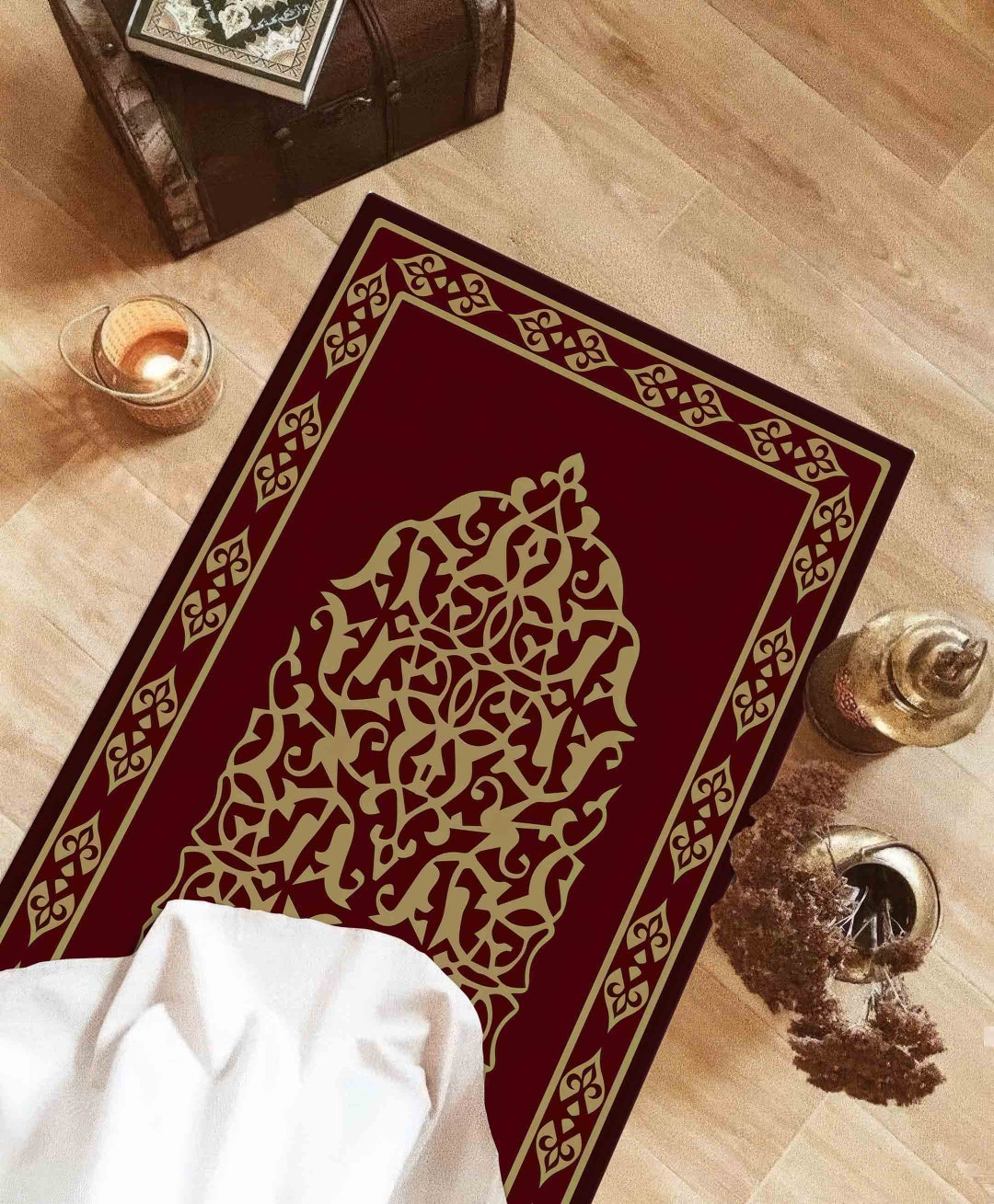 Red Islamic Prayer Rug: Elegant Mosque Decor, Non-slip Carpet - Etsy