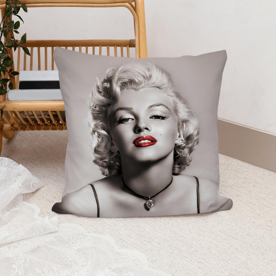 Modern Pillow Case, Famous Pillow Cover, Marilyn Monroe Portrait ...